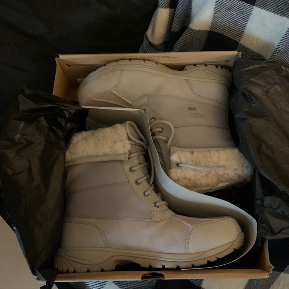 UGG | Shoes | Ugg Mens Butte Mono Boot Putty 1 | Poshmark